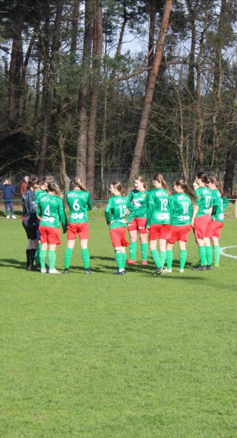 Speeldag 17: KFC Eksel Dames - Bilzen Youth 2-2 - KFC Eksel